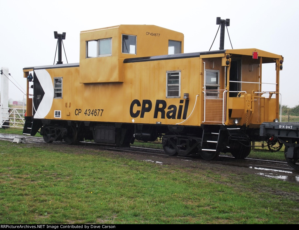 CP Rail Caboose 434677